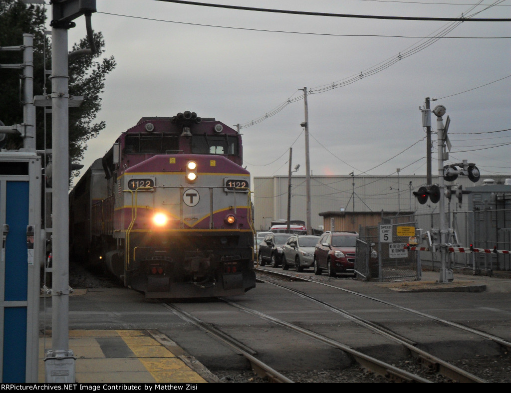 MBTA 1122 Outbound